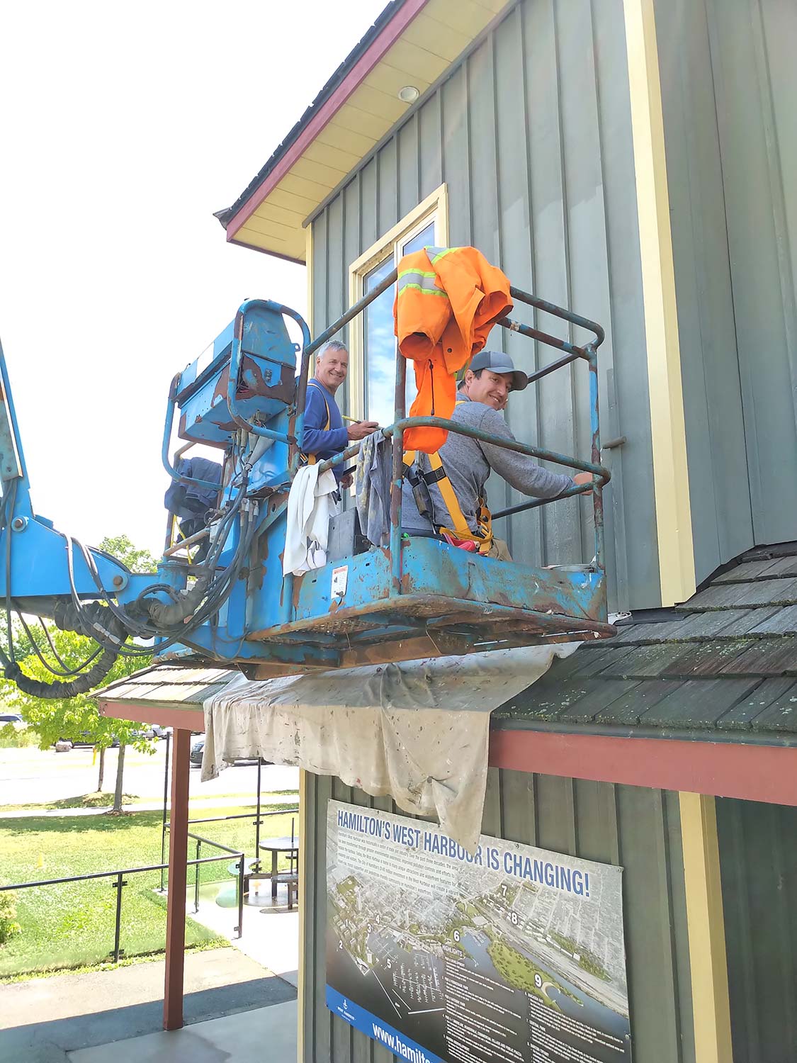 Ready to Work Youth Program | THRESHOLD School of Building